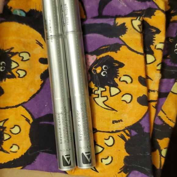Avon | Makeup | Beyond Color Lip Recovery Cream | Poshmark